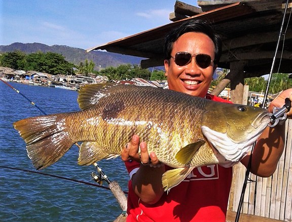 Snapper (Maya Maya) | Fishing The Philippines